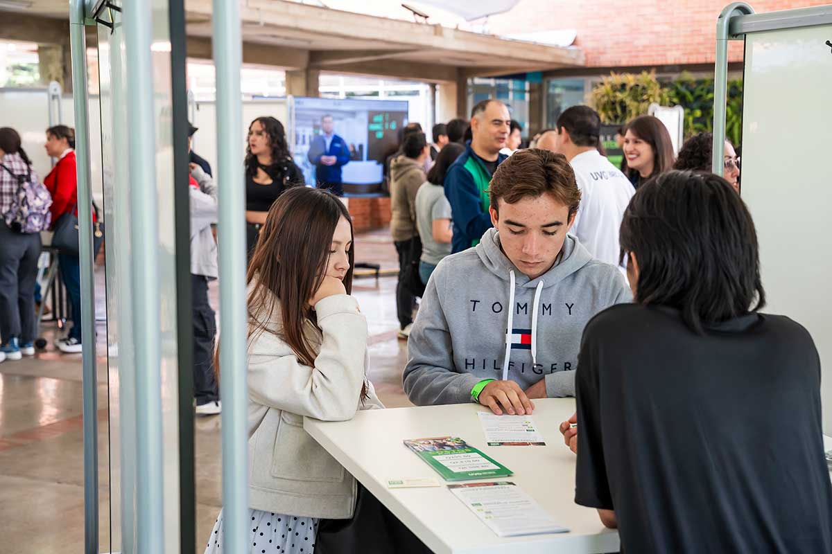 Feria de Becas UVG conecta talento con oportunidades | Actualidad UVG